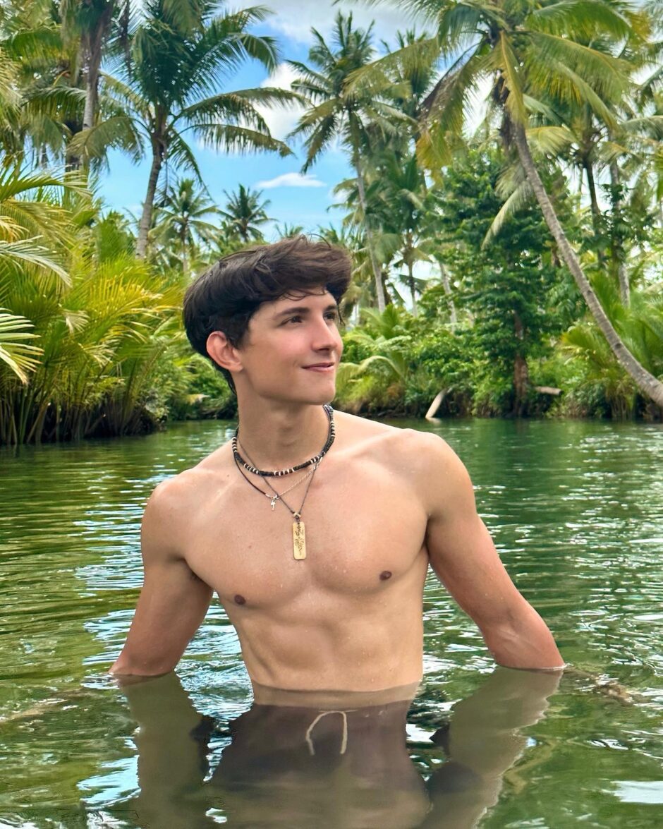 Alfonso Boada – Shirtless Celebs