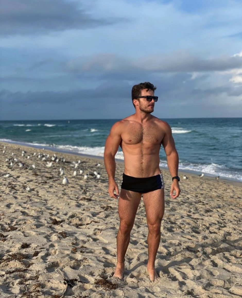 Fernando Burack – Shirtless Music Celebs