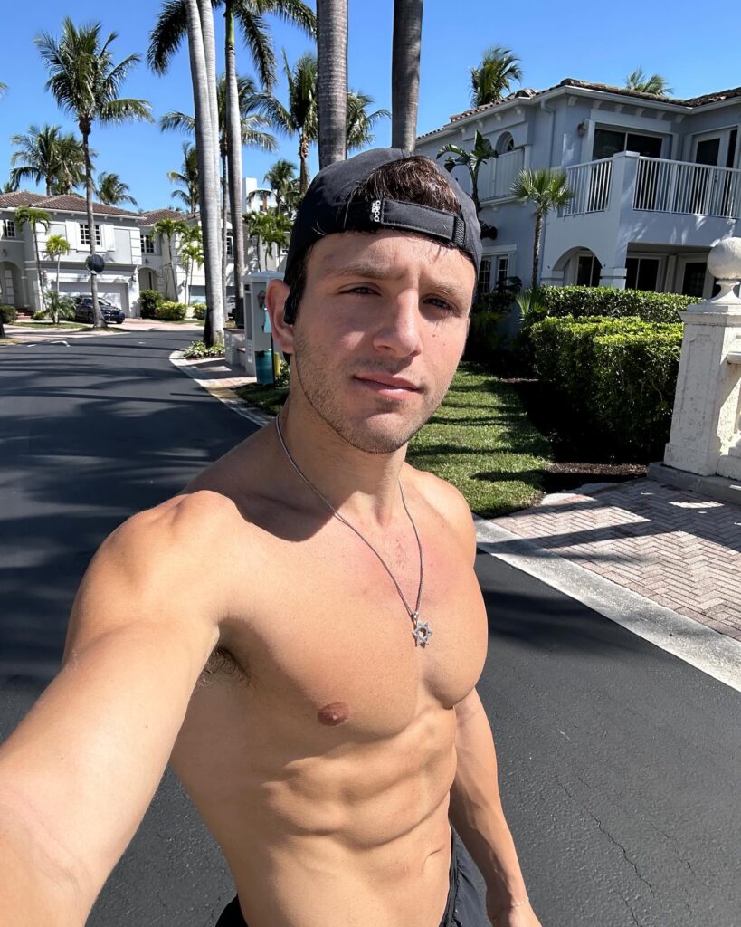 Samuel Sacal – Shirtless Celebs