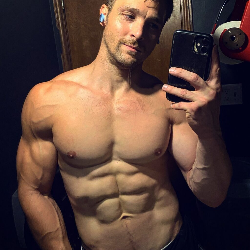 Cody Messner – Shirtless Celebs