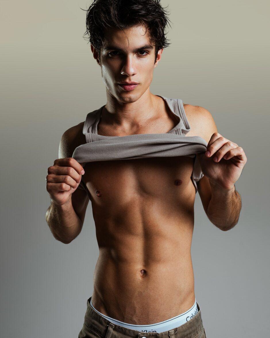 Cesar Daniel – Shirtless Music Celebs