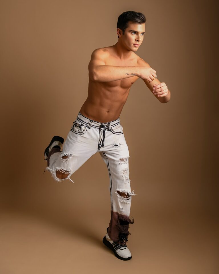 Brandon Cole Bailey – Shirtless Music Celebs