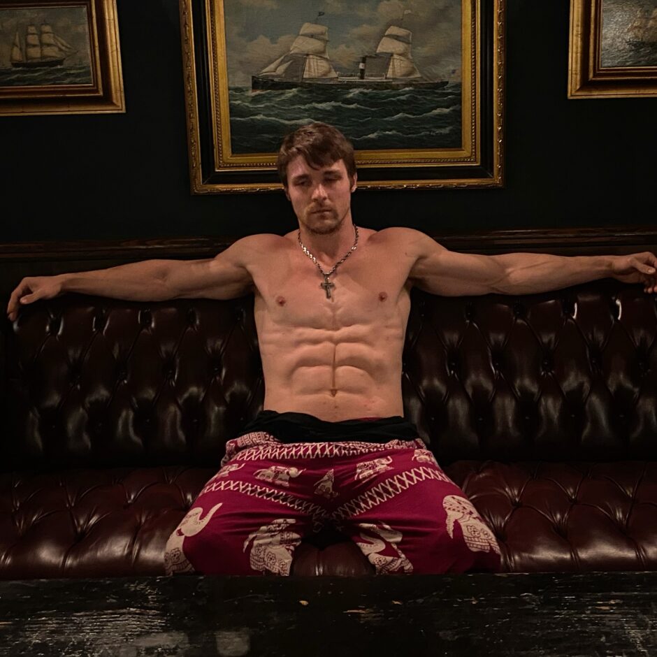 Cody Messner – Shirtless Celebs