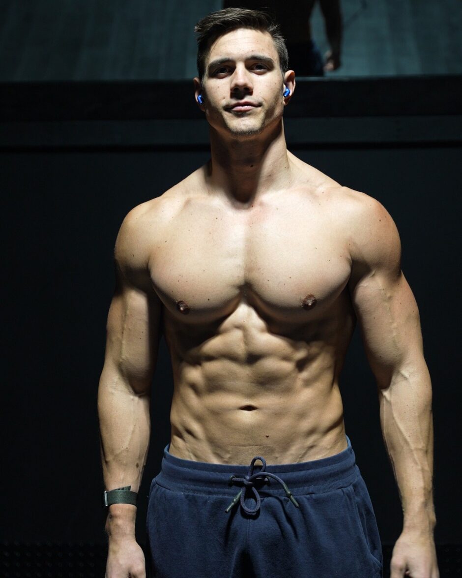 Kevin Hejnas – Shirtless Celebs