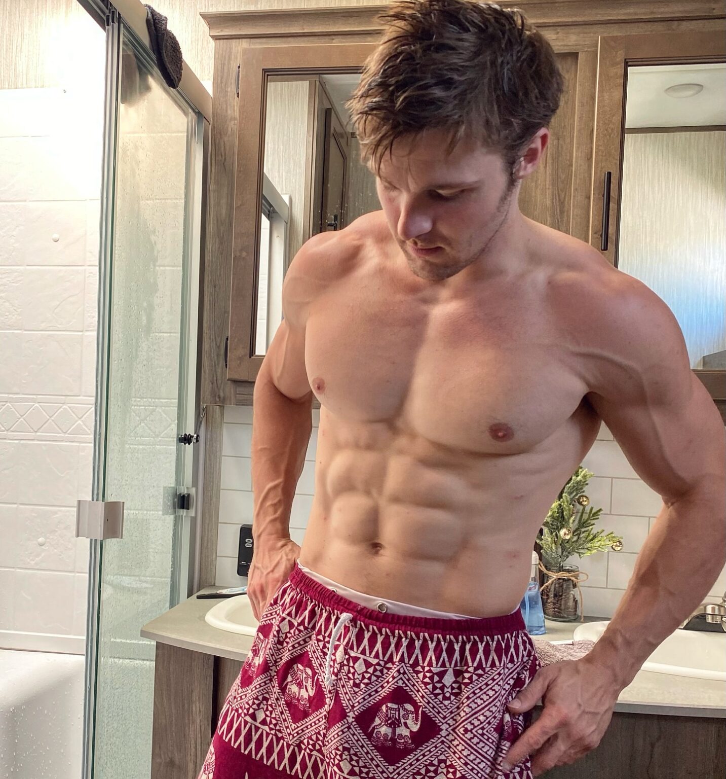 Cody Messner – Shirtless Celebs