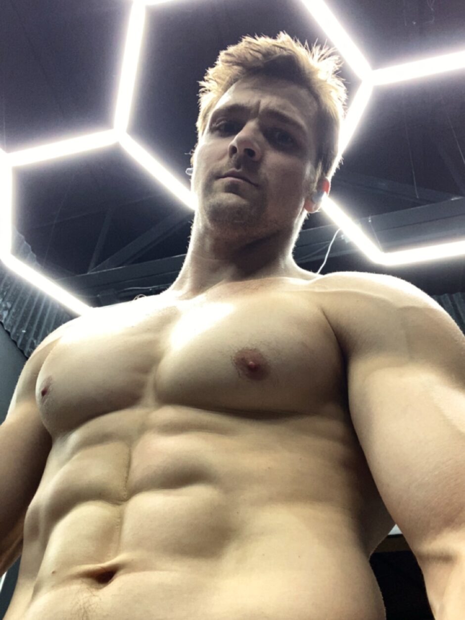 Cody Messner – Shirtless Celebs