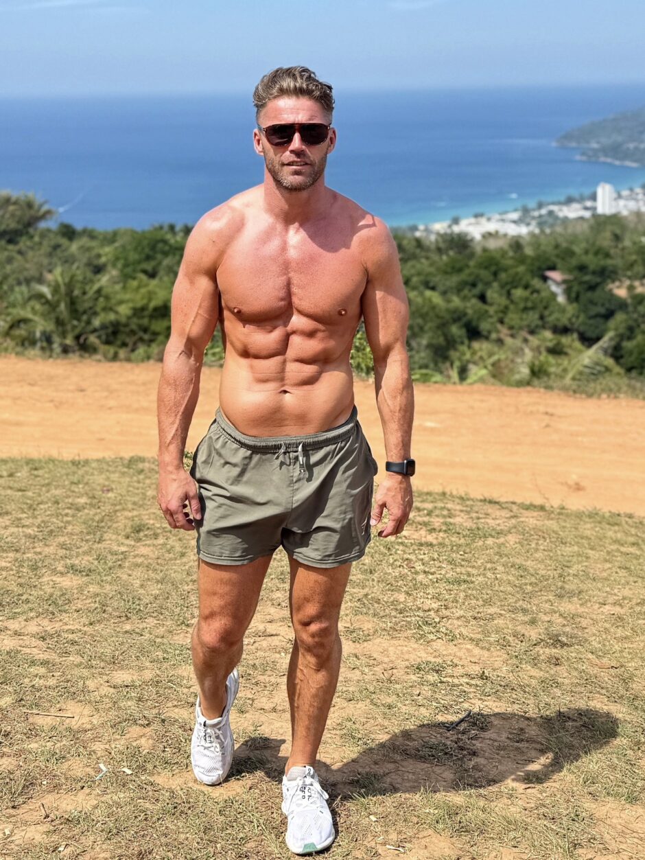 Ashley Gibson – Shirtless Celebs