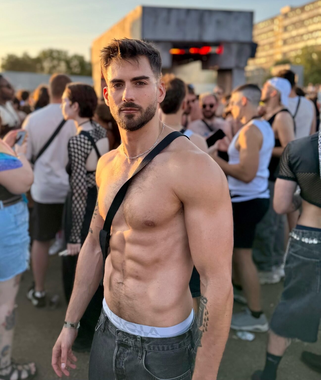Vince Torres – Shirtless Celebs